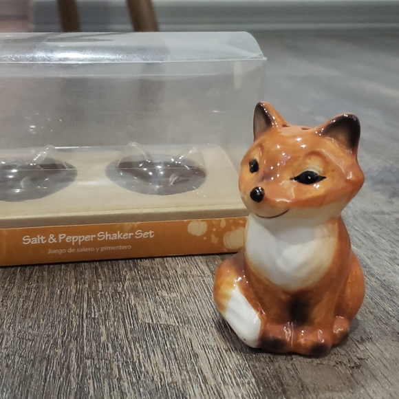 Kitchen | Fox Salt Shaker | Poshmark